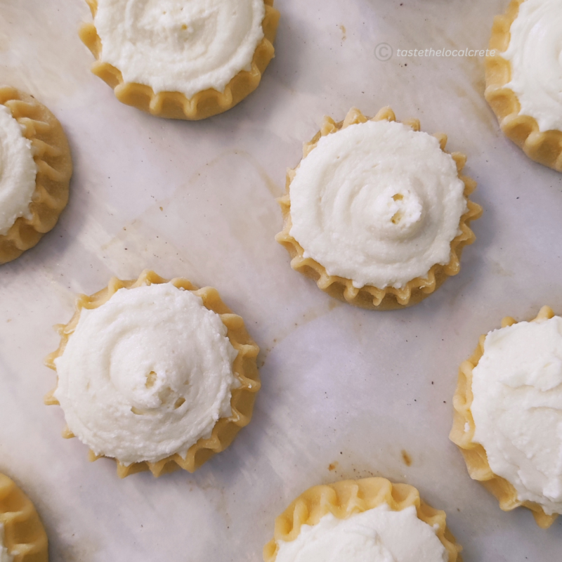 Kalitsounia: The Popular Sweet Cretan Delicacy