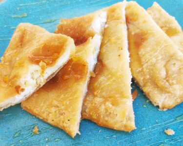 Easy Greek Gyros Recipe: The Cretan Skepasti Pita Bread