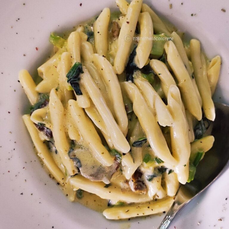 Traditional Foods in Greece: Crete's Best Meat Dishes